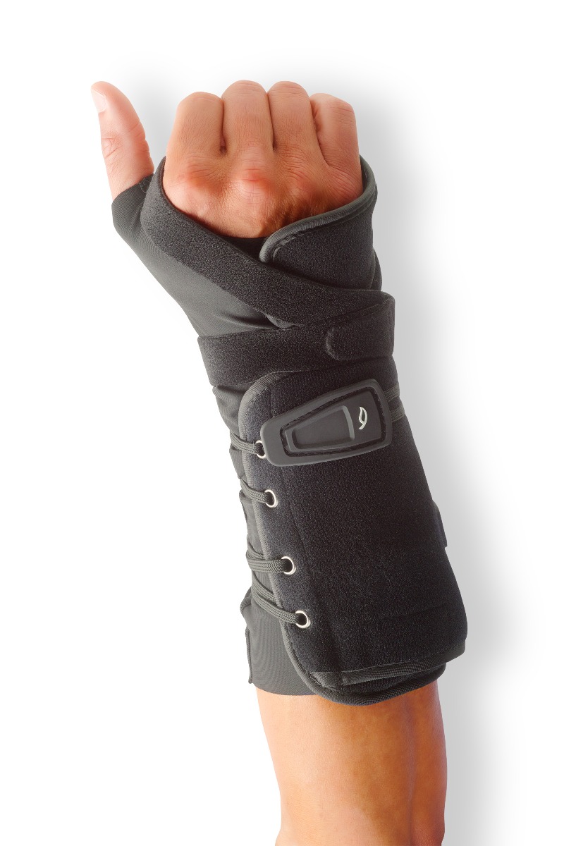 Aspen Hinged Wrist Brace - DAPHCO - Medical Equipment